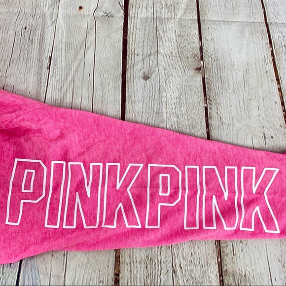 PINK Victoria's Secret | Tops | Vs Pink Logo Print 34 Sleeve Tee Shirt ...